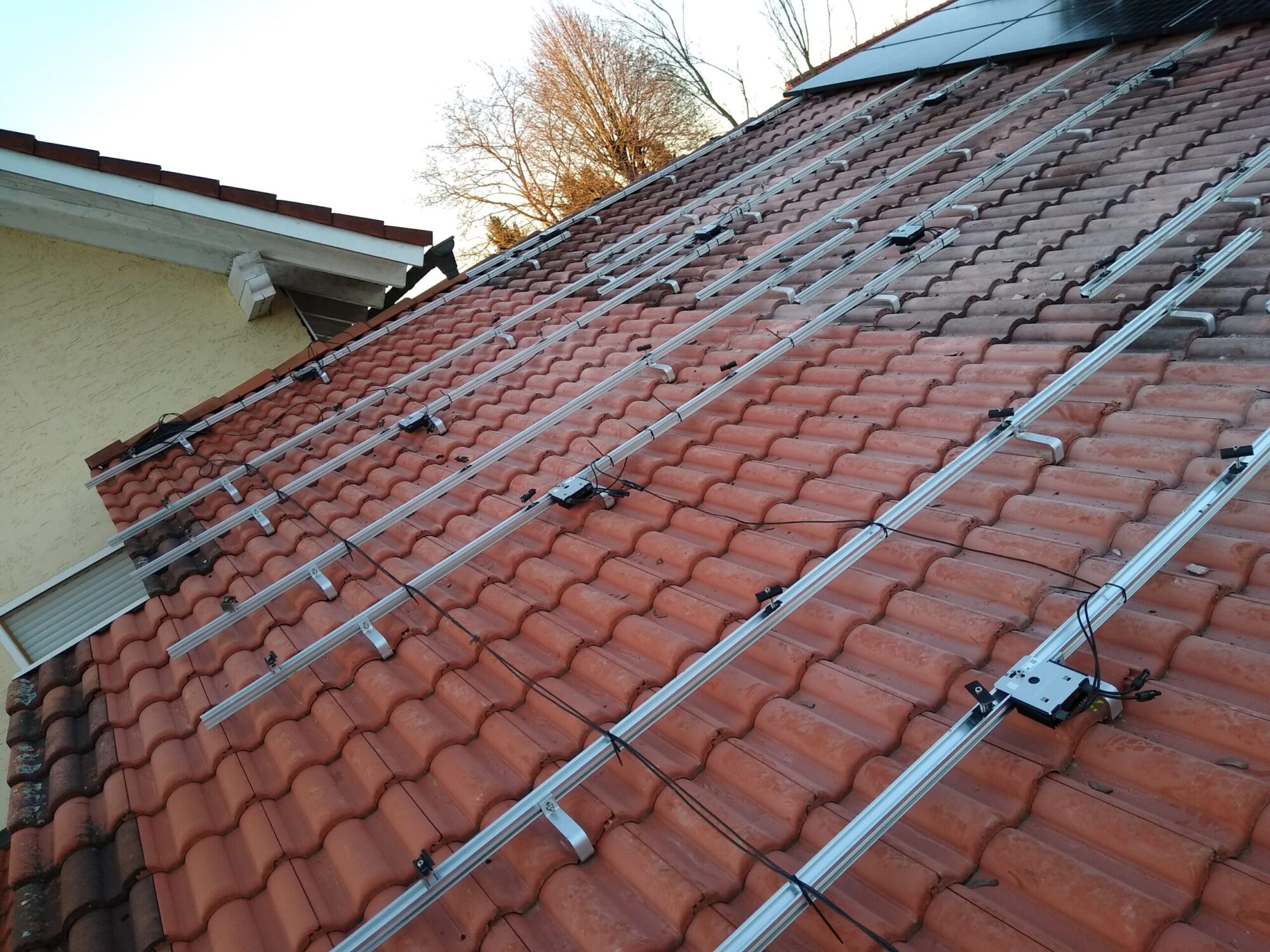 Photovoltaik Montage - FeDeMo.de