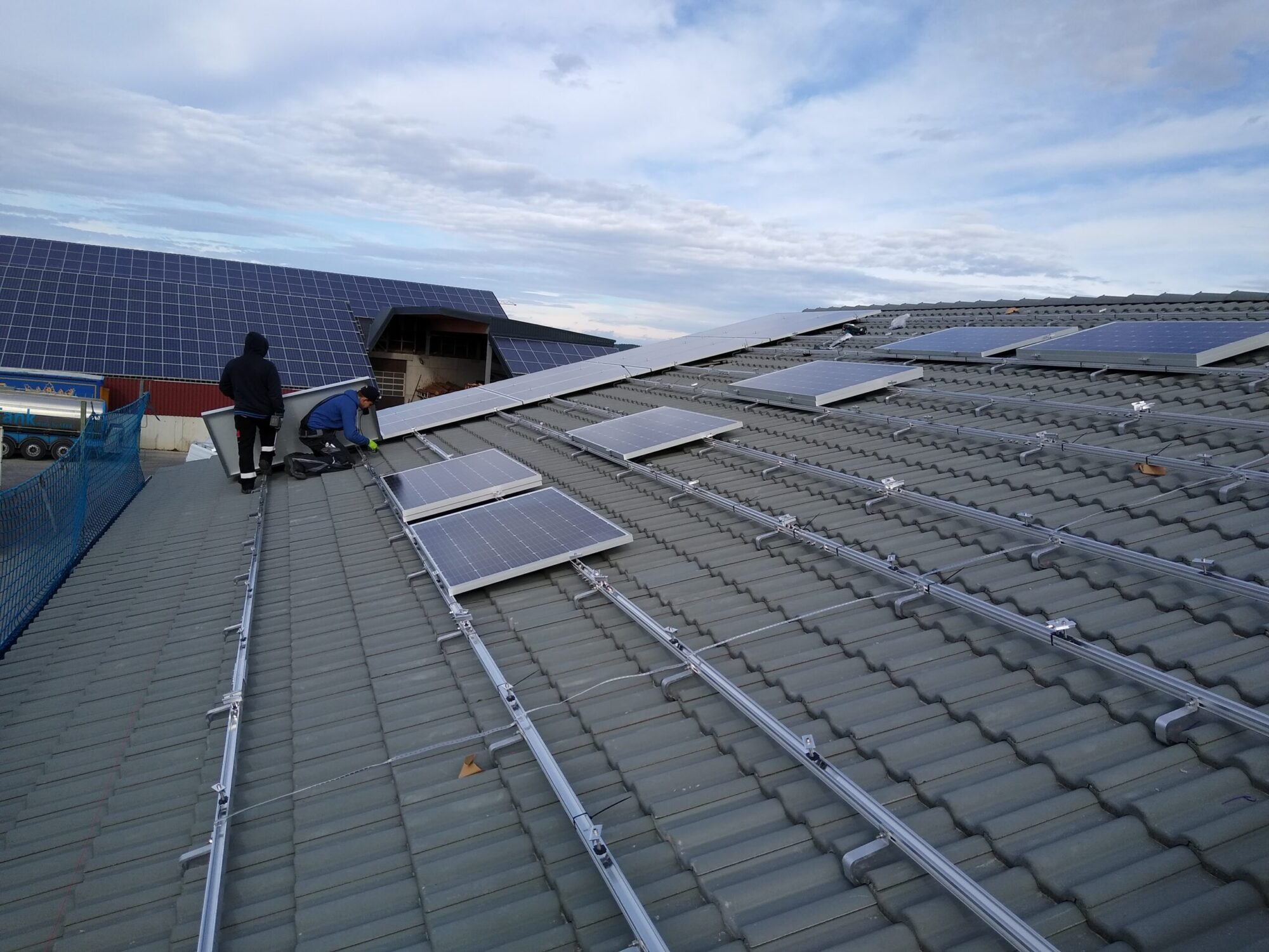 Photovoltaik Montage - FeDeMo.de